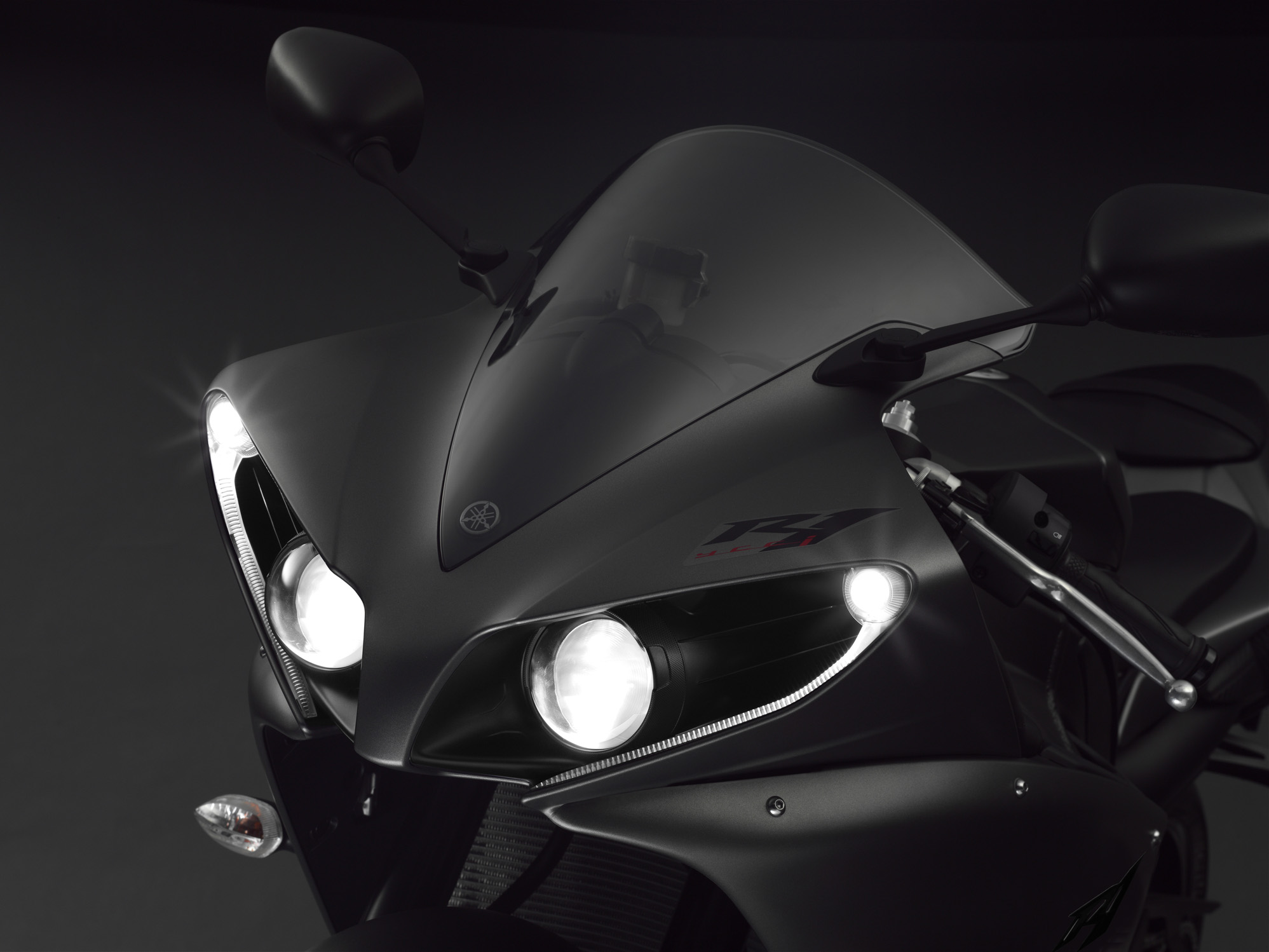 2013 Yamaha Yzf R1 Image 2013 Yamaha Yzf R1 Image